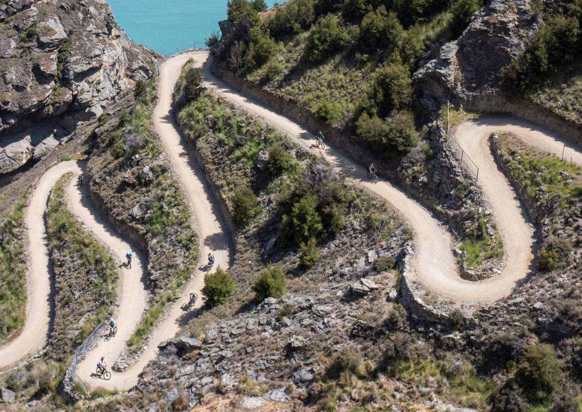 4 Must Do Activities on the Lake Dunstan Trail! | Otago Trail Hub